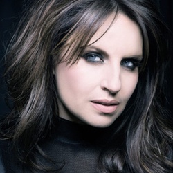 FINAL FANTASY 35th Anniversary Distant Worlds: music from FINAL FANTASY ...