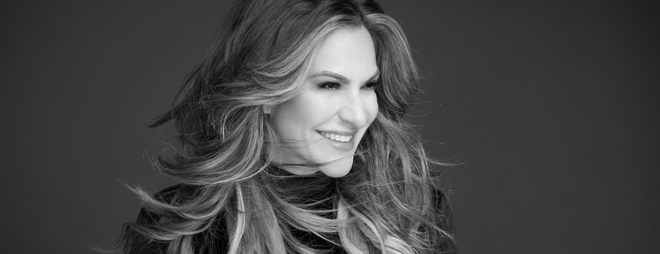 Shoshana Bean Spell Block Tango